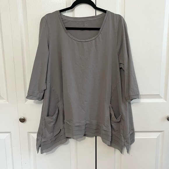 LOGO by Lori Goldstein | Tops | Logo Gray Blouse X | Poshmark